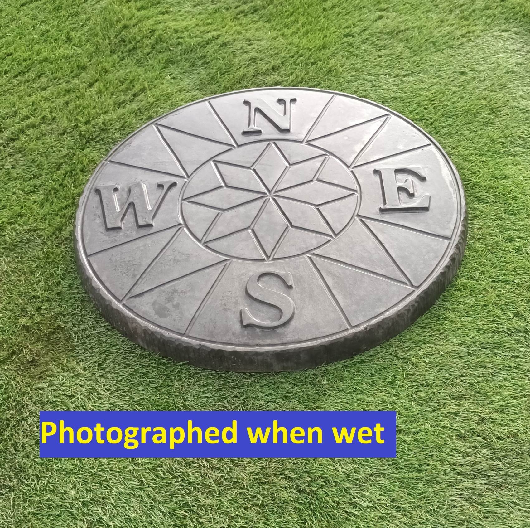 Compass Centre Circle 600mm | Landscape Paving